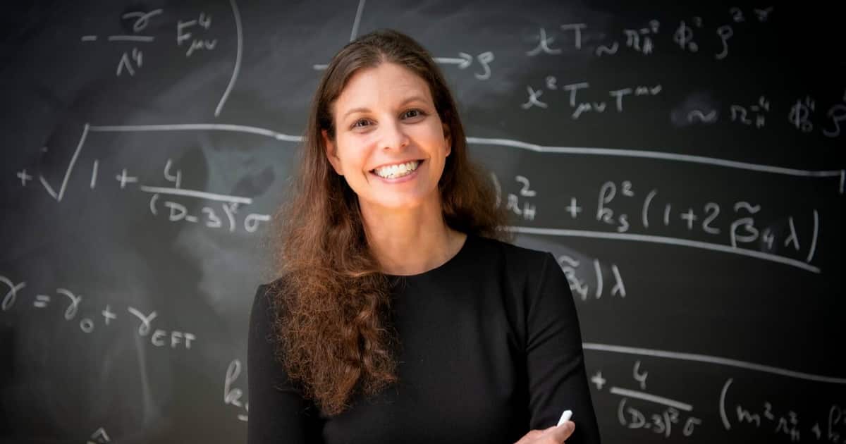Claudia De Rham: la physicienne qui repousse les frontières de l’Univers